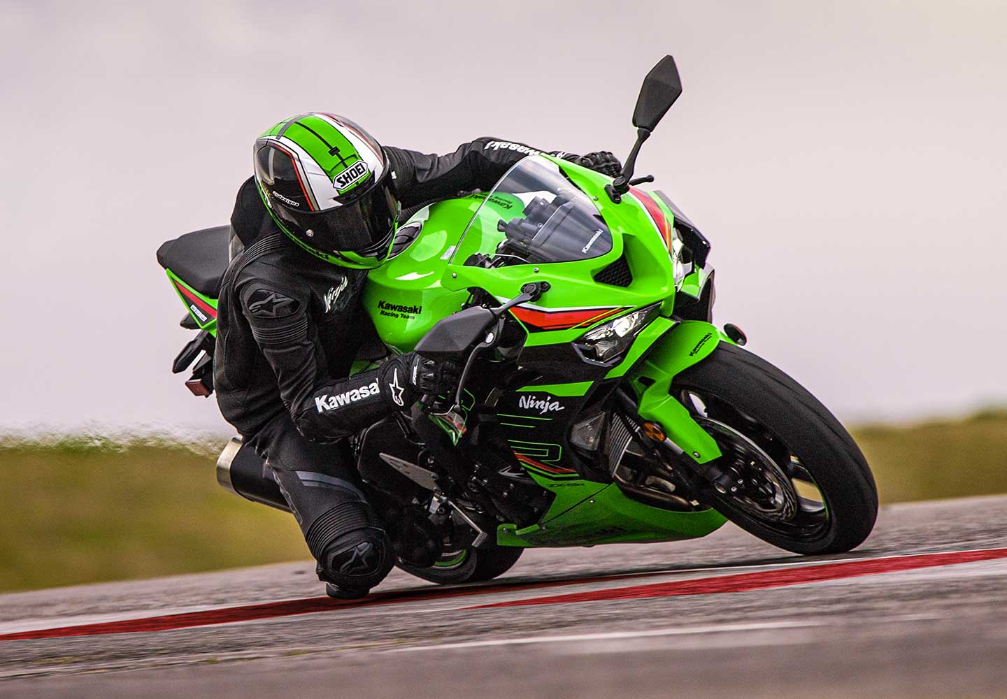 Kawasaki Ninja ZX-6R|街道或赛道超级运动车型