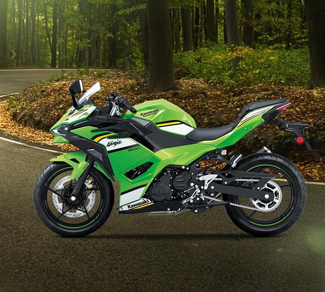 川崎Ninja 500 |运动摩托车|平顺&有力